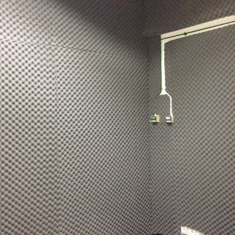 Mousse acoustique alvéolée 200x140 cm